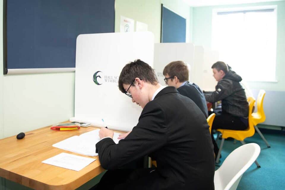 Sixth Form - Hall School Wimbledon